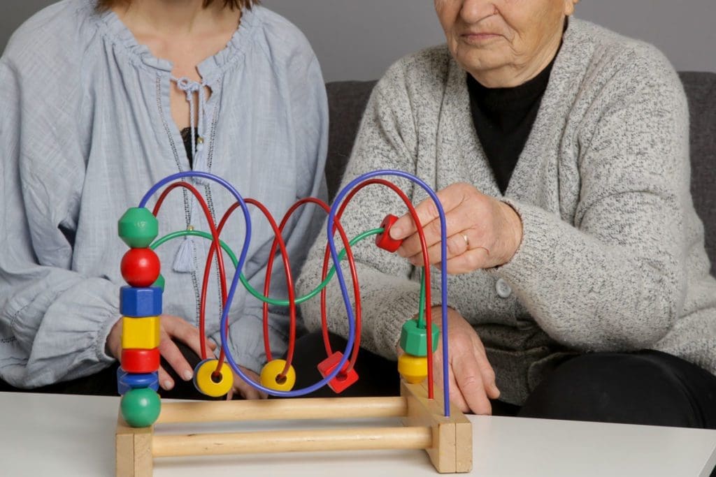 Cognitive Stimulation Therapy for Those With Alzheimer's and Dementia ...